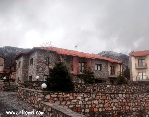 Οι καταρράκτες της Έδεσσας και ο παλαιός Άγιος Αθανάσιος