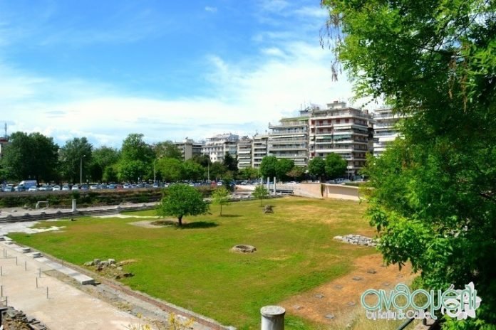 Η Θεσσαλονίκη γιορτάζει! Πάμε βόλτα στα Κάστρα και στο ιστορικό της κέντρο;
