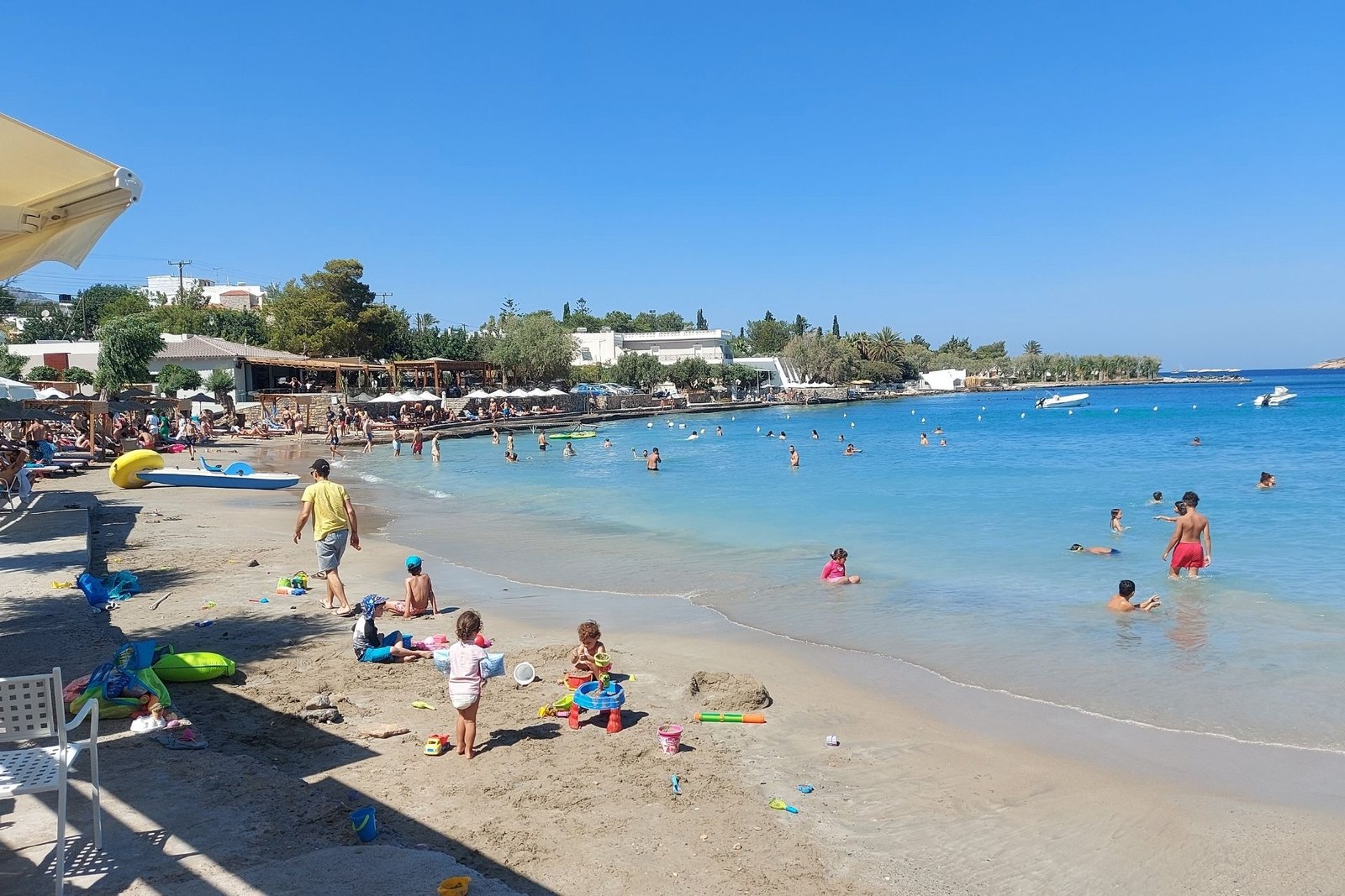 Άγιος Νικόλαος Κρήτης. Φτάνουν λίγεs ώρες για να τον απολαύσουμε;