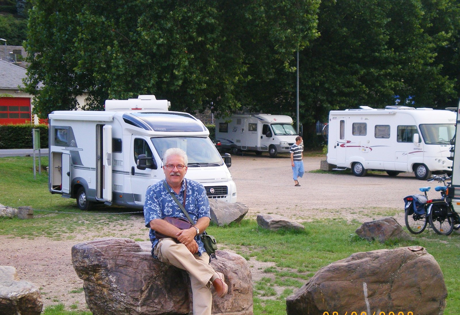 Διαμονή με αυτοκινούμενο στην Ευρώπη. Camper stop ή P+R
