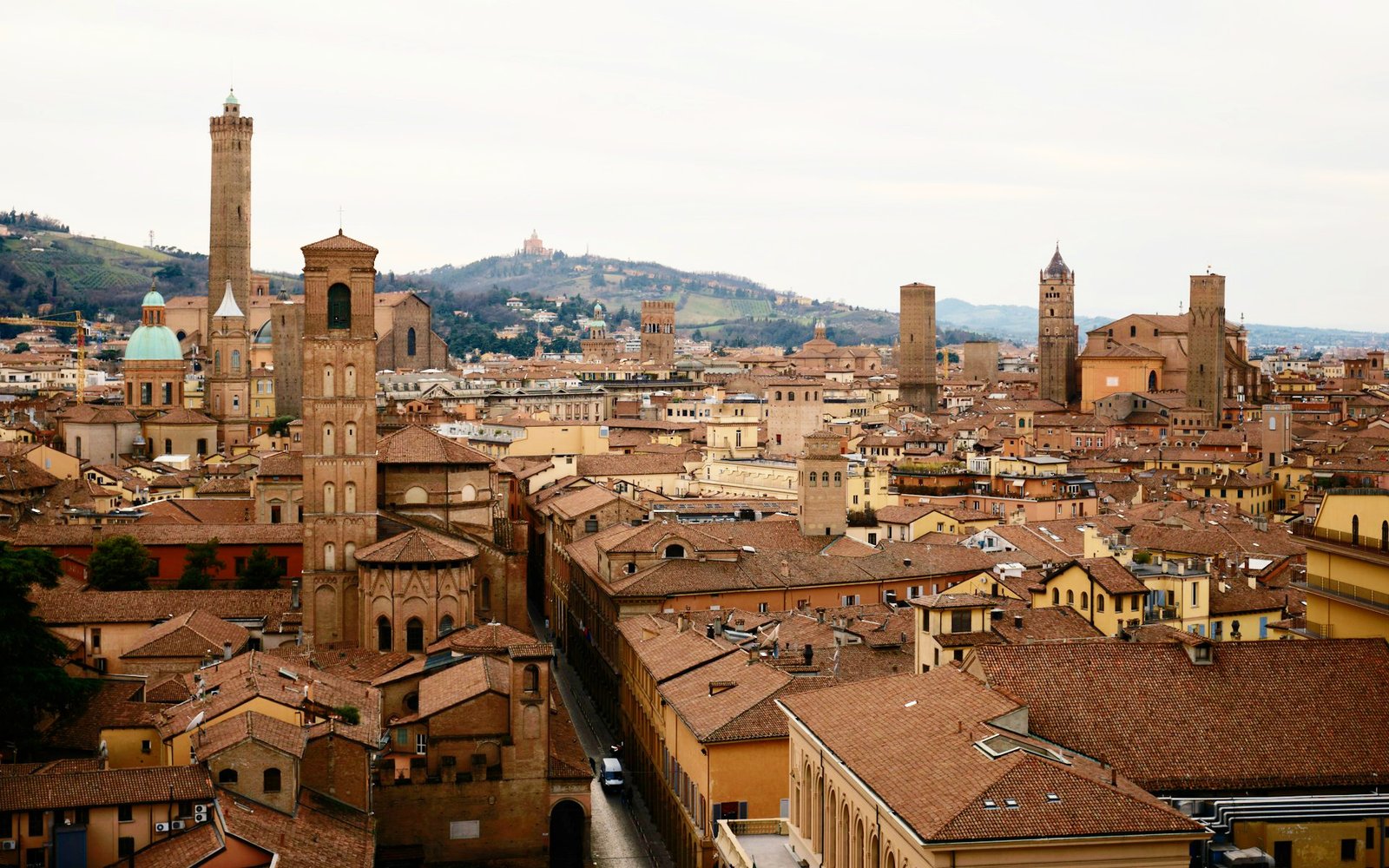 Μπολόνια: 14+1 αξιοθέατα που αξίζει να δείτε